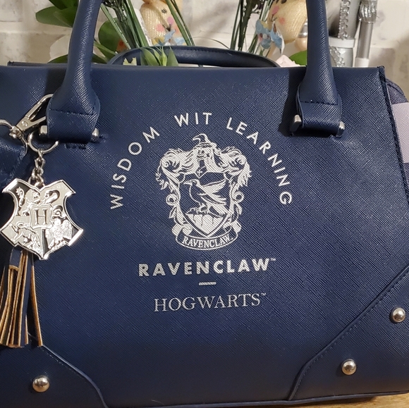 Wizarding World Of Harry Potter | Bags | Harry Potter Hogwarts House ...